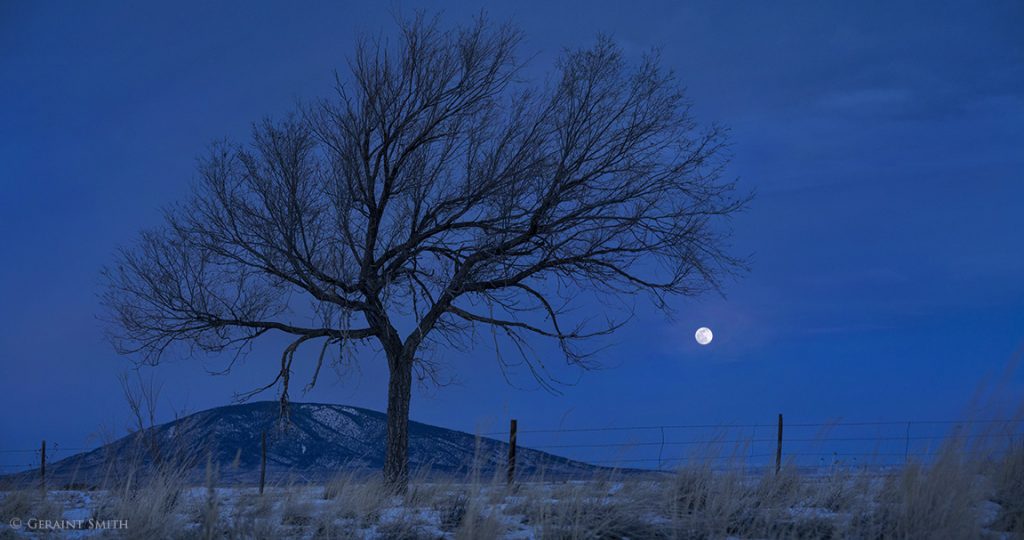 Wolf Moon Rising, Setting, Northern New Mexico. | Geraint Smith Photography